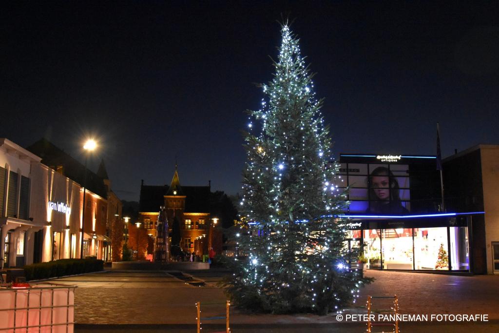 Leutje Lichtjesroute in centrum Veendam | parkstadveendam.nl